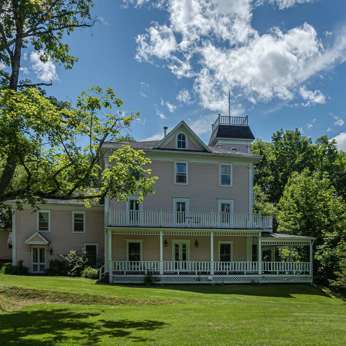 The Old Mansion House | Québec Vacances