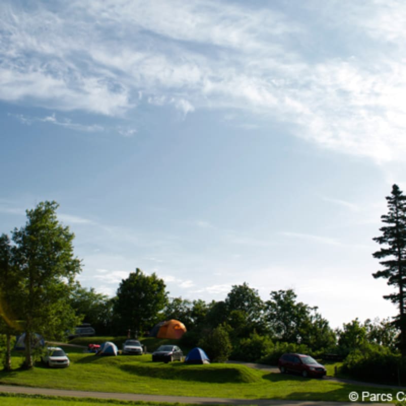 Camping du parc national de Forillon - oTENTik | Québec Vacances